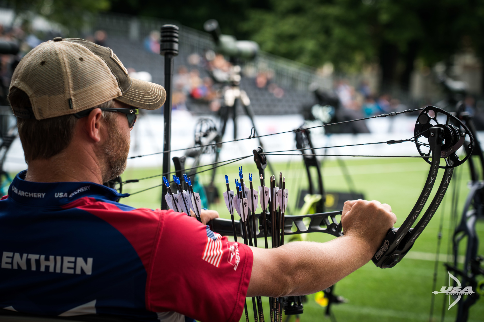 USA Compound Men Fighting to Defend World Champion Title